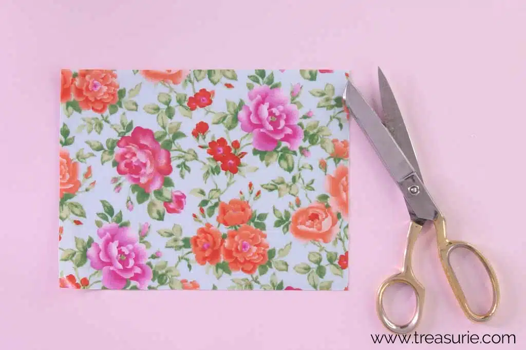 How to Waterproof Fabric - 3 Best Ways at Home | TREASURIE