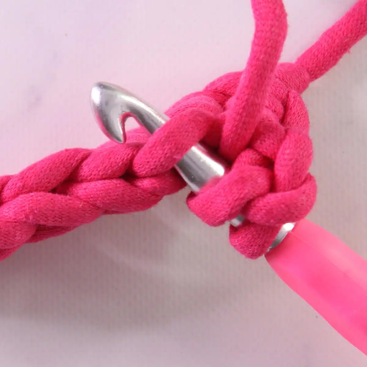 What Is Aran Yarn, Guide to Weight and Uses | TREASURIE