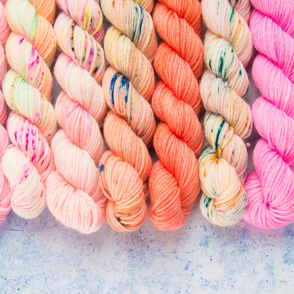 What Is Fingering Weight Yarn - A Beginner's Guide | TREASURIE