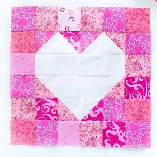 27 Free Heart Quilt Patterns - Best of the Best | TREASURIE