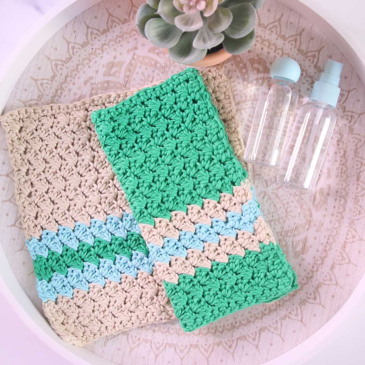 How to Crochet a Washcloth, Easy Textured Pattern | TREASURIE